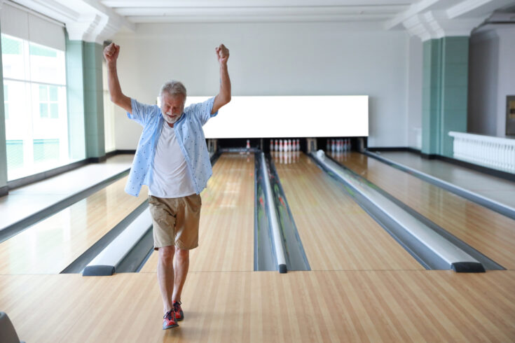 Senior Bowling Tips: Picking a Ball to Health Benefits