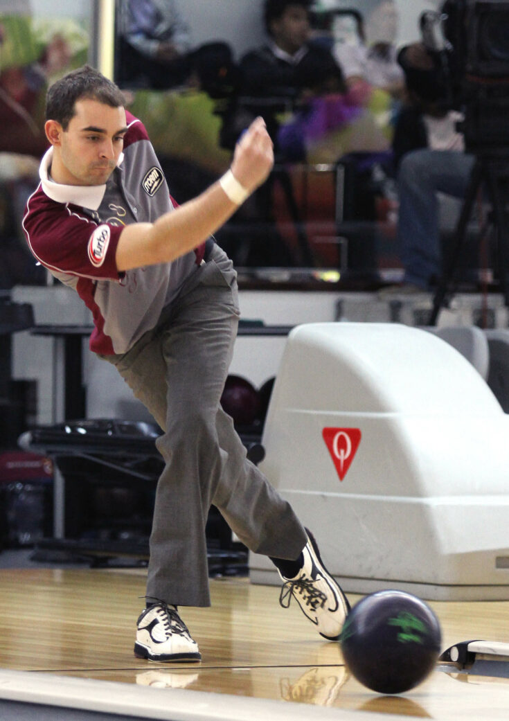 How Much Do Professional Bowlers Make a Year with Sponsors