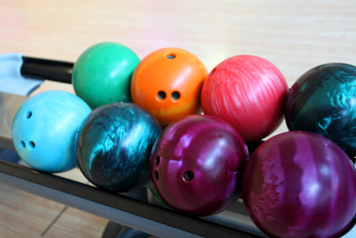 8 Best Bowling Ball Brands for Beginners and Veteran Bowlers