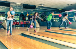 Bowling Stances: Approach, Release, and Other Tips Explained