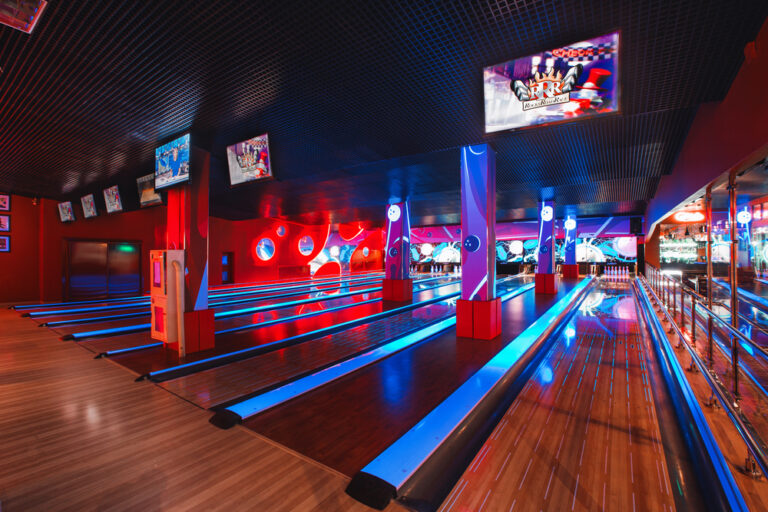 Red Rock Bowling Prices for Lanes, VIP, Cosmic Bowling & More