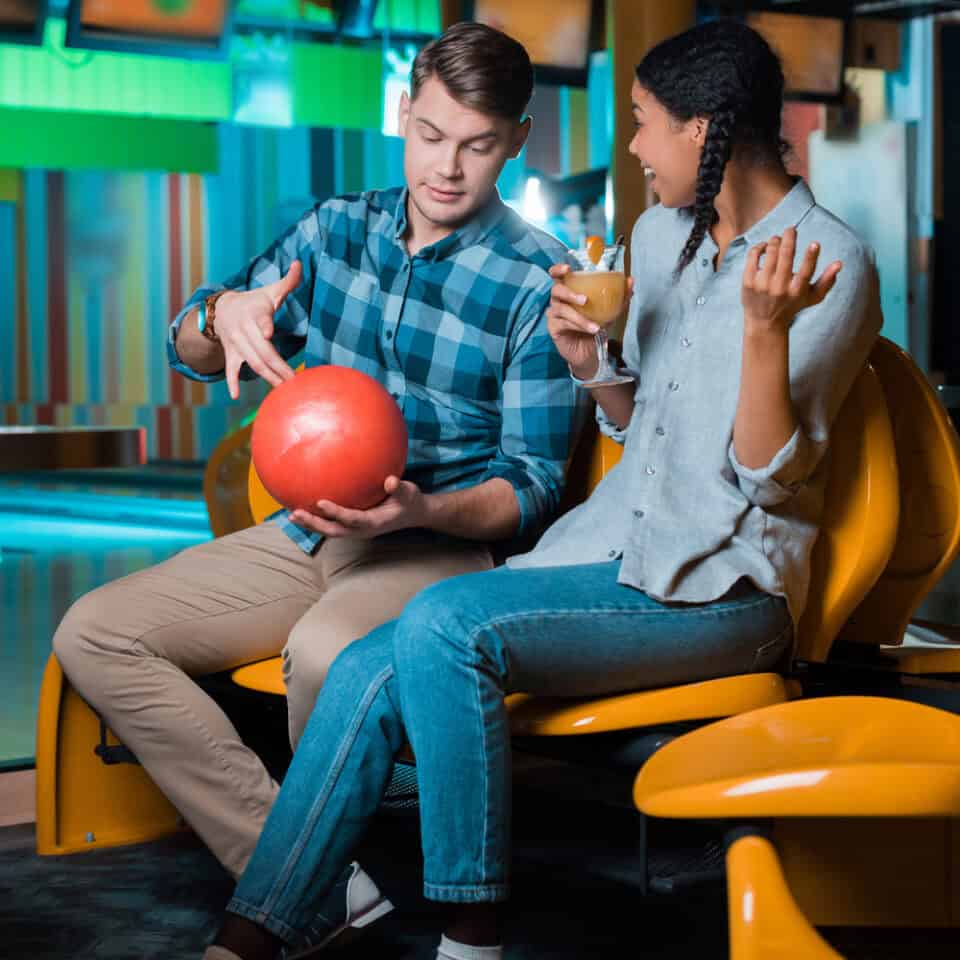 How to Find a Bowling Coach: In-Person & Virtual Lessons